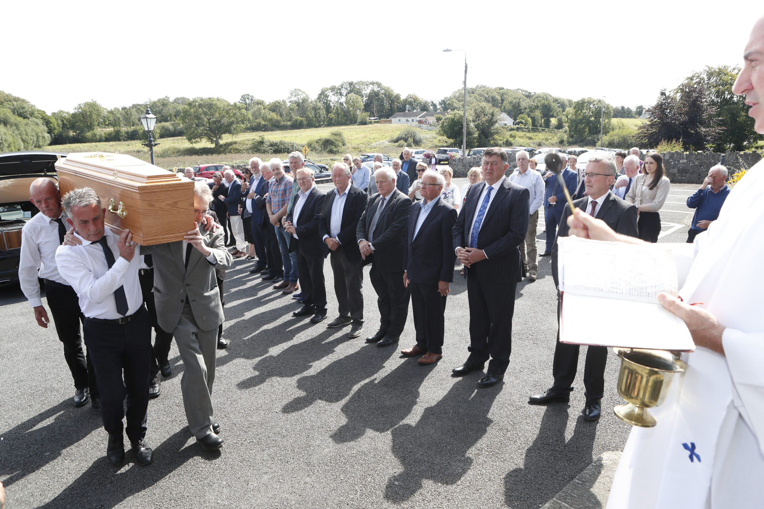 Images: Former IFA Chief Economist Con Lucey is Laid to Rest - Irish ...