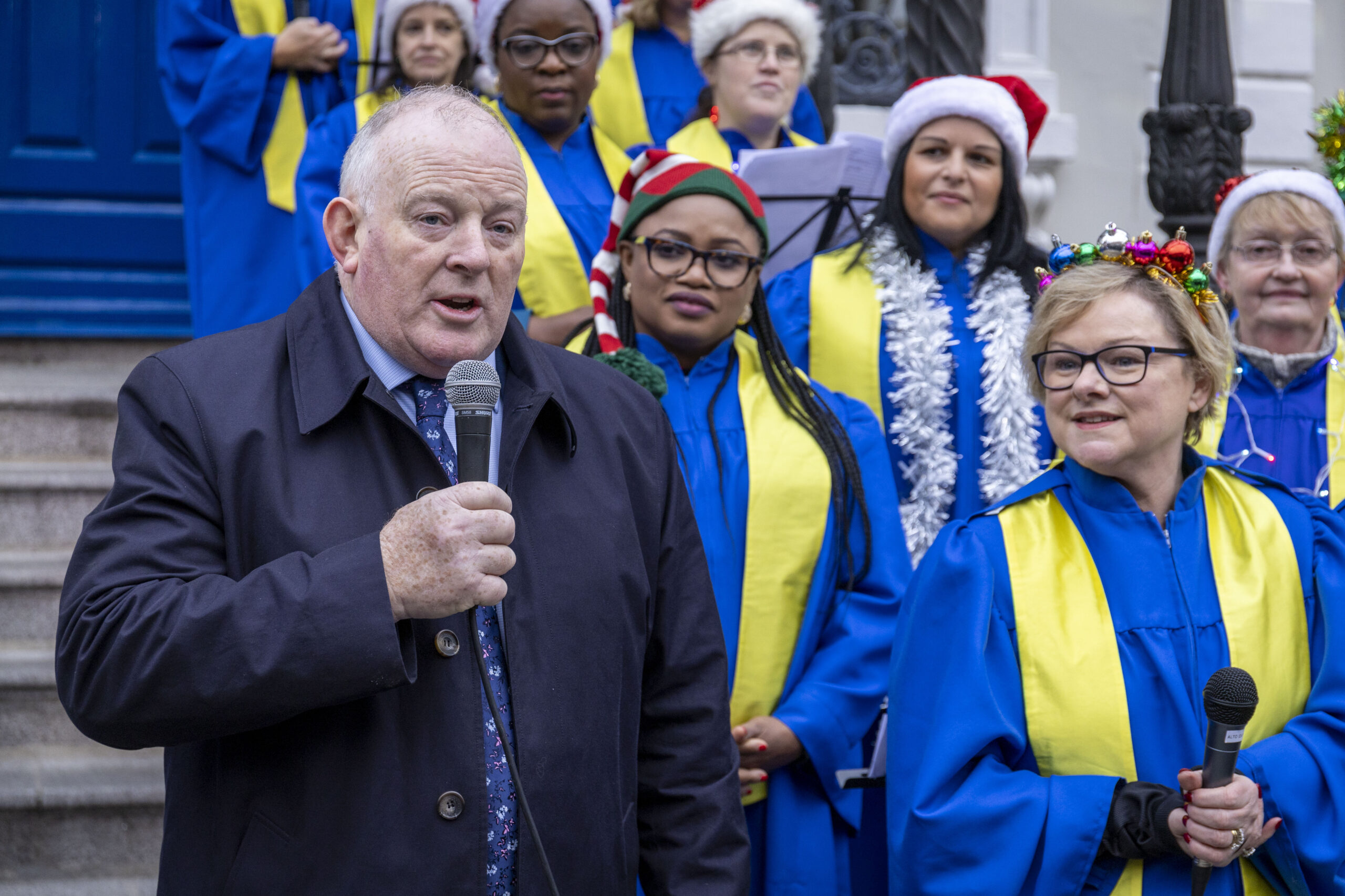 Live Animal Crib Officially Opened at The Mansion House - Irish Farmers ...